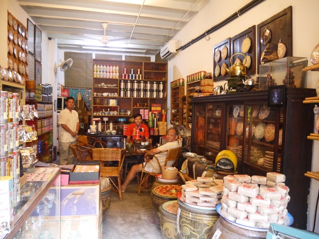 Tea Home Cafe, George Town, Penang - Puer, Oolong, Rock, Flower & Green ...