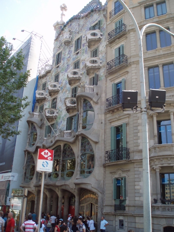 Barcelona - City Of Culture & Architecture - Renegade Travels